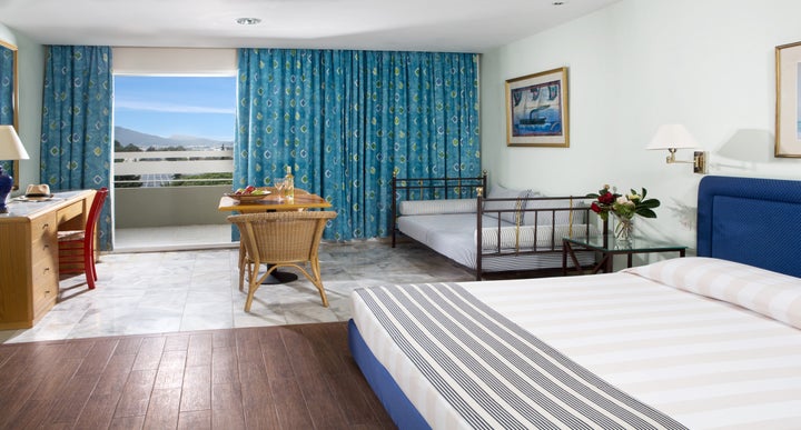 Dionysos Hotel in Ixia, Rhodes | Holidays from £237pp | loveholidays