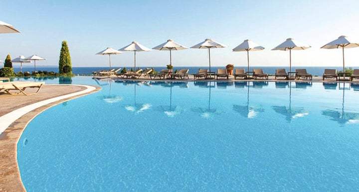 Ikos Oceania in Nea Moudania, Greece | Holidays from £639pp | loveholidays