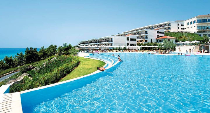 Ikos Oceania in Nea Moudania, Greece | Holidays from £677pp | loveholidays