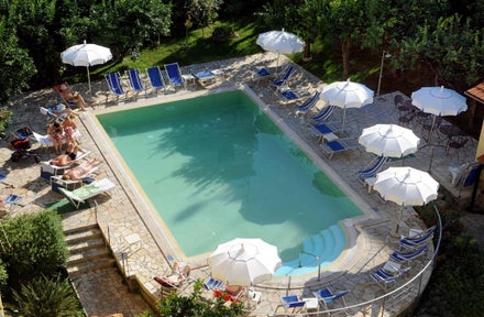 Sorrento Holidays 2019 | Holidays from £170pp | loveholidays.com